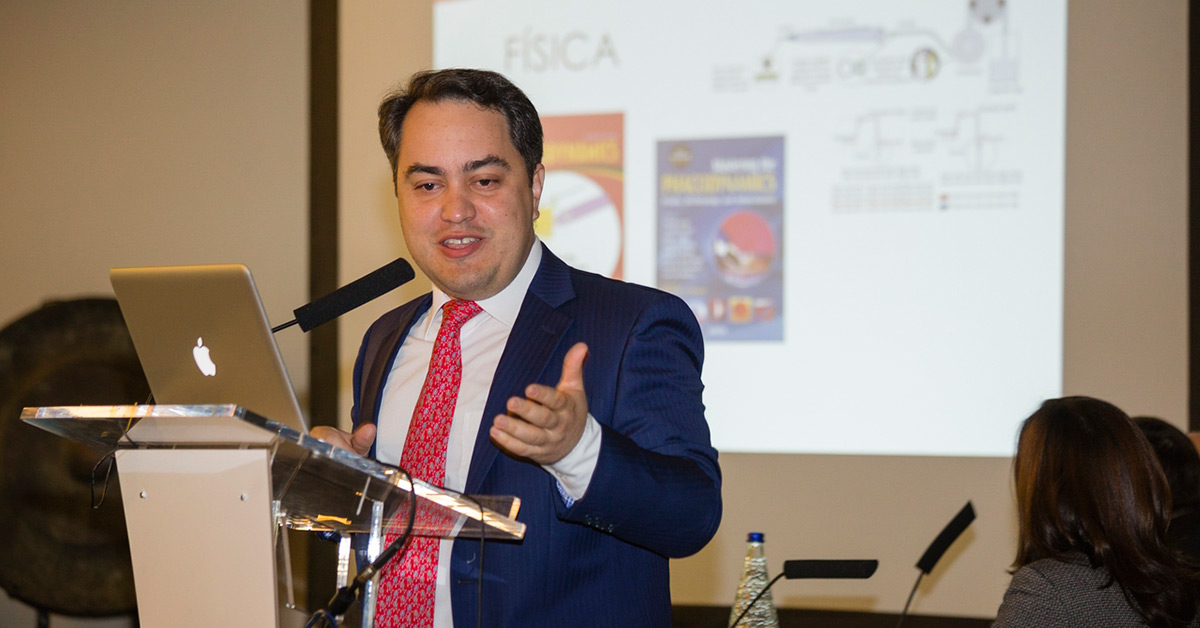 El emotivo vídeo del Dr. Jaramillo - FacoElche.com